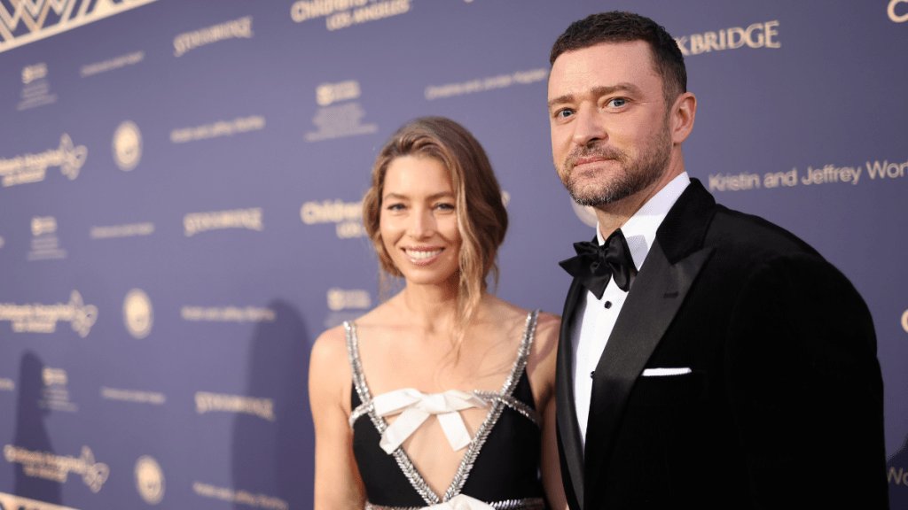 Justin Timberlake & Jessica Biel’s Family Photos Offer Game-Changing ...