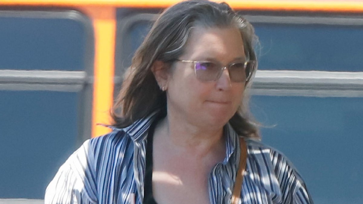 Bridget Fonda’s Shocking Weight Loss Outing Sparks Fresh Curiosity ...