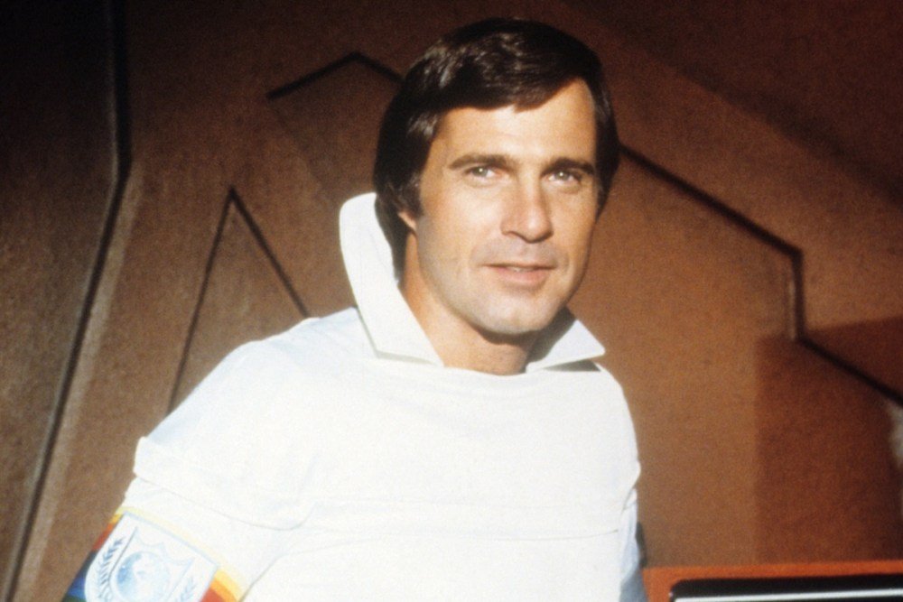 Buck Rogers Star Gil Gerard Dies at 82 After Rare Cancer Battle ...