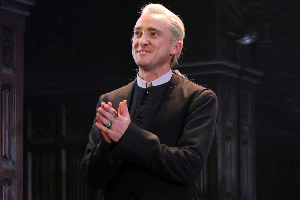 Radcliffe Drops Cold Reality Bomb on Felton Broadway Debut - Celebrity ...