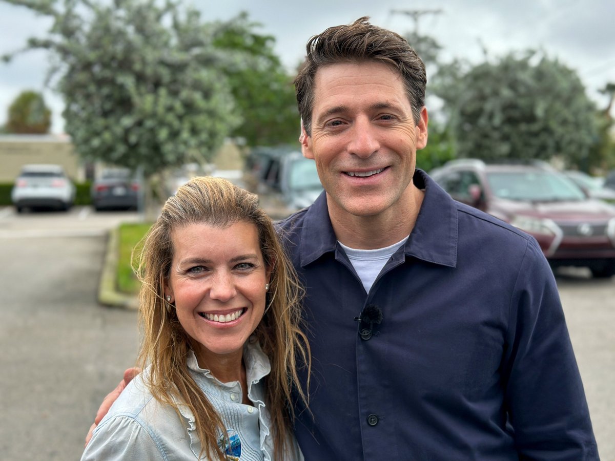 CBS Evening News Debuts Bold New Tone and Sparks Debate - Celebrity Storm