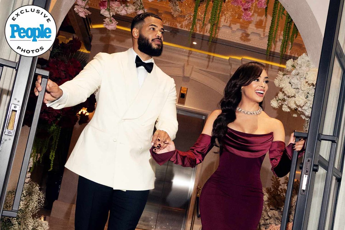 Houston Bar Kiss Sparks Divorce Fallout - Celebrity Storm