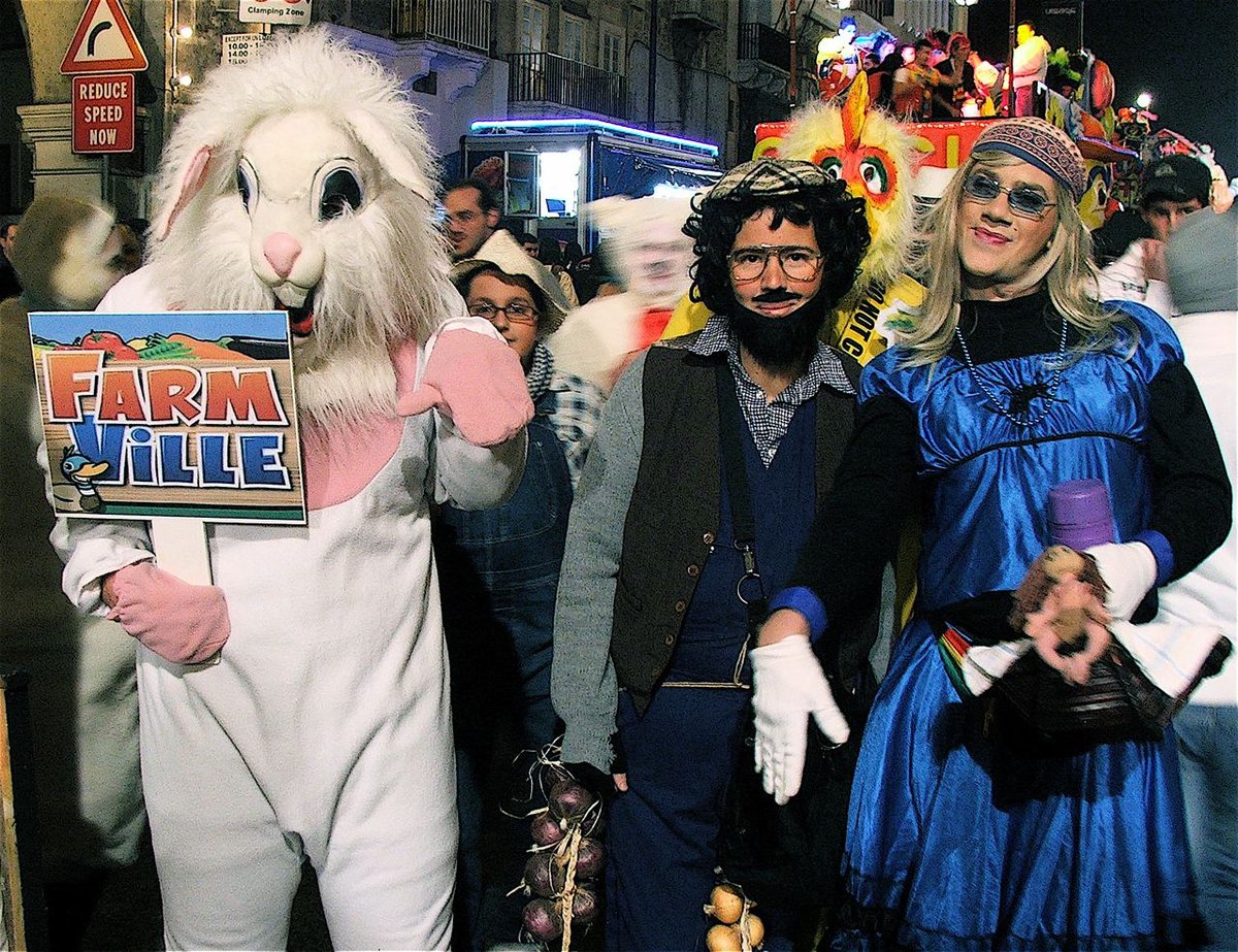 Late Night Debut Sparks Heated Rivalry Hype For Connor Storrie ...