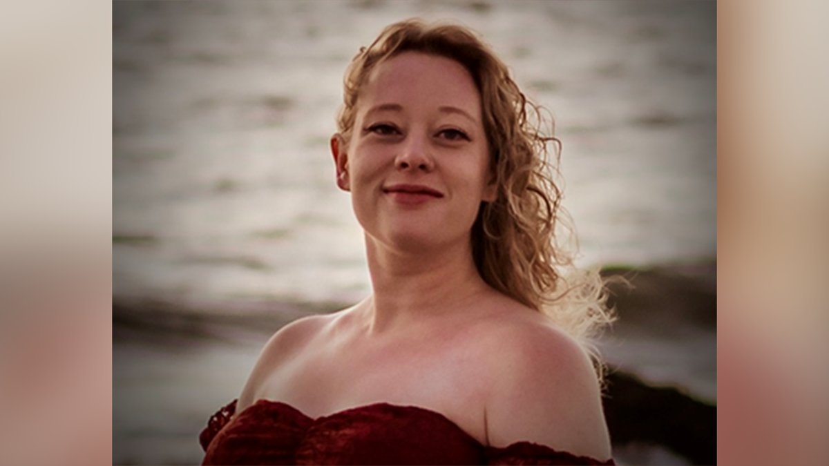 Minnesota ICE Shooting Sparks Unfolding Family Tragedy and Police ...