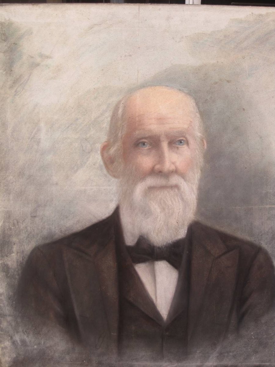 Randy Moss Shines Through Family Trials and Triumphs - Celebrity Storm