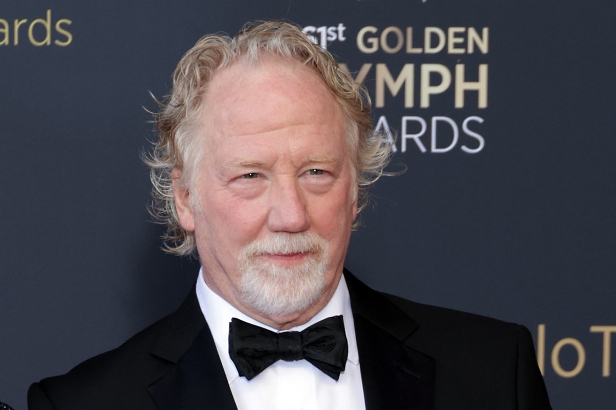 Timothy Busfield Surrenders to Police Denies Child Abuse Allegations ...