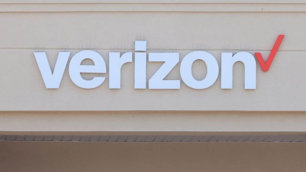 Verizon Goes Dark Across America A Major Network Crackdown - Celebrity ...