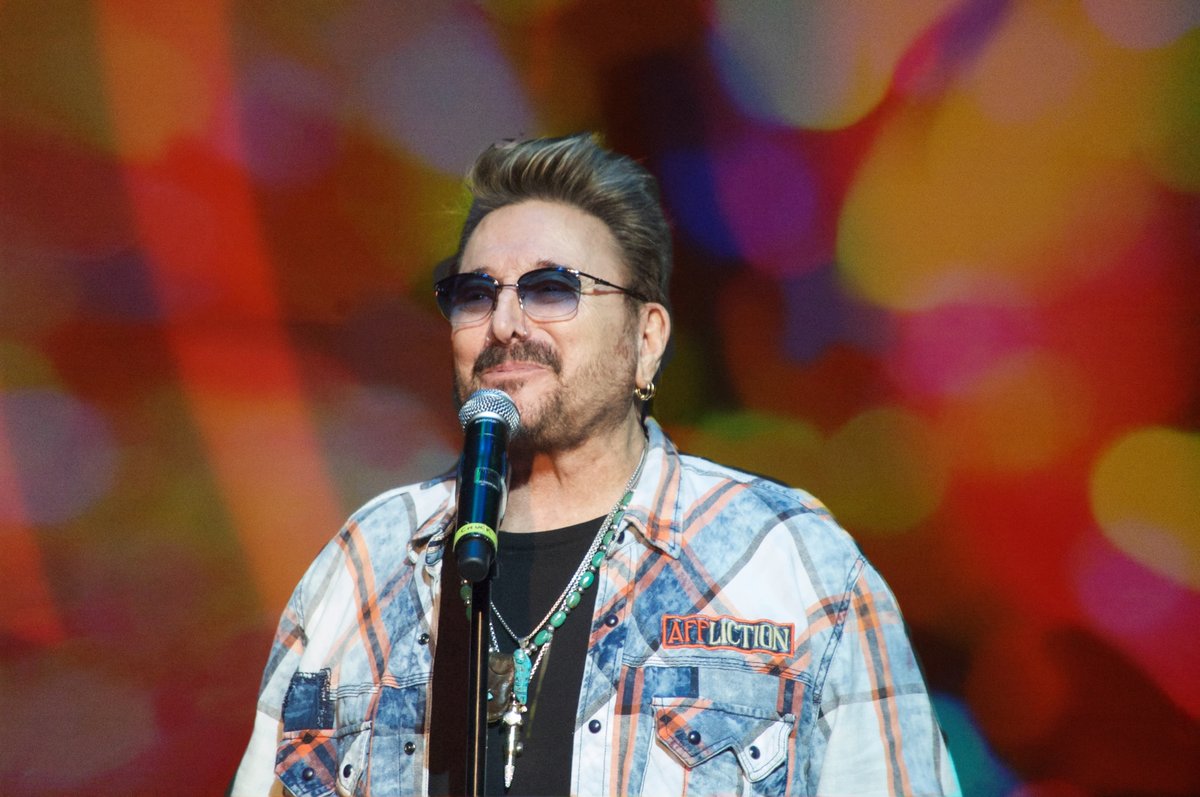 Chuck Negron Dies at 83: Three Dog Night Legend’s Final Chapter ...