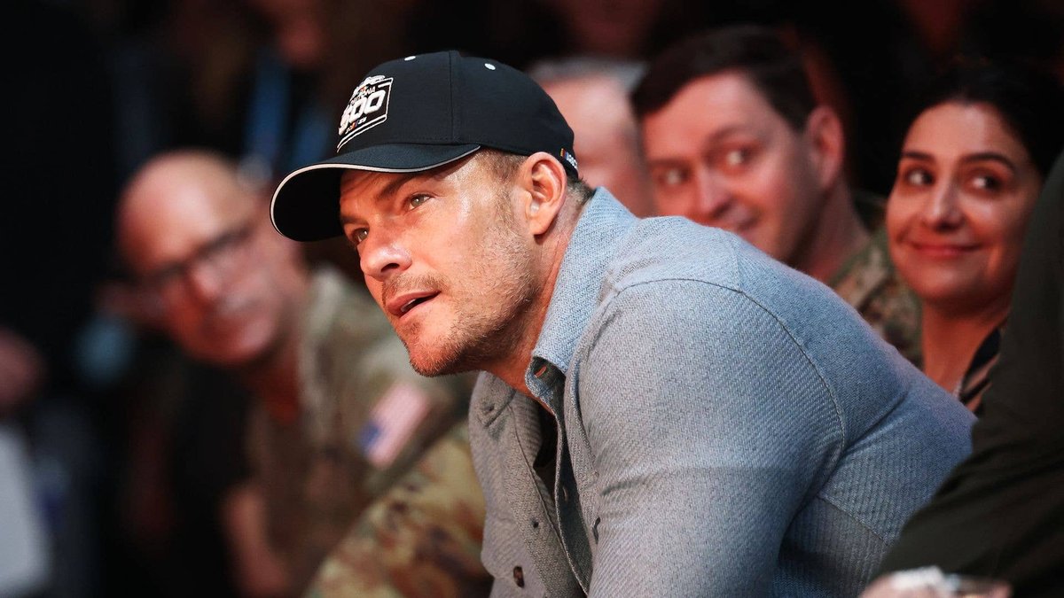 Self-Defense Decree: Alan Ritchson Cleared of Charges in Brentwood ...